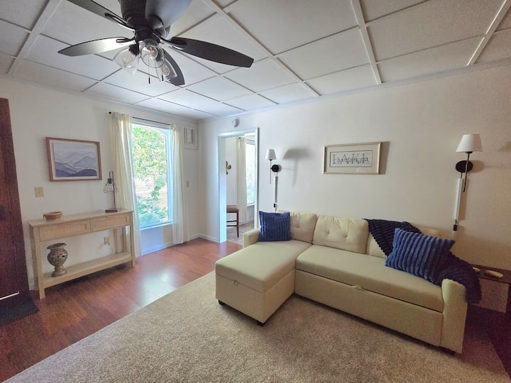 Chautauqua Lake Apartment! - Chautauqua, NY