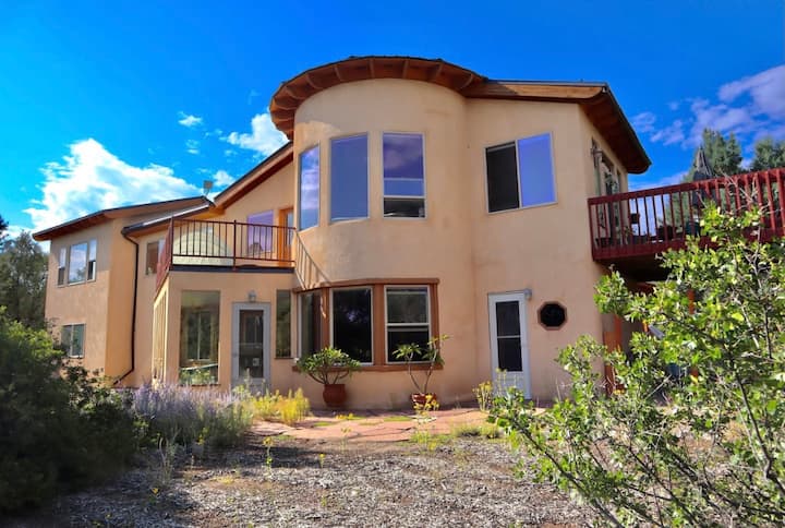 Serene Sactuary / Hot Tub And Breathtaking Views - Crestone, CO