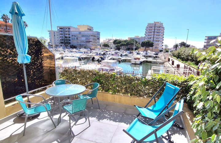 Belle Terrasse Ensoleillée,parking,vue Port,wifi - Canet-en-Roussillon