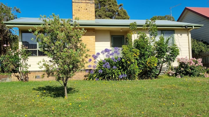 Holiday Home, Beach 5 Mins, Pets Welcome - Inverloch