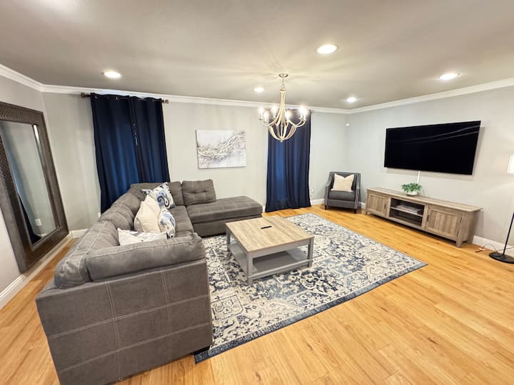 Upscale & Cozy Home! By Six Flags And At&t Stadium - Grand Prairie