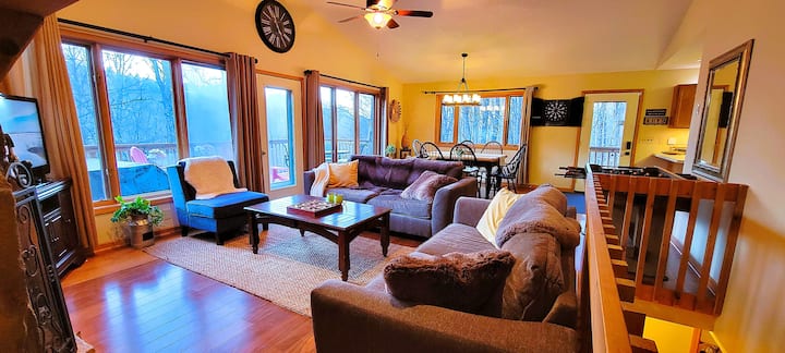 2.8 Mi To Ski + Easy In & Out +Full Kitchen + Kbed - Beech Mountain, NC