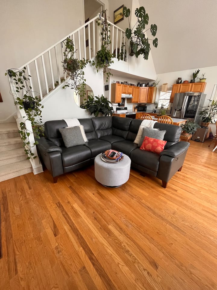 Flora And Fauna Loft - Boone, NC