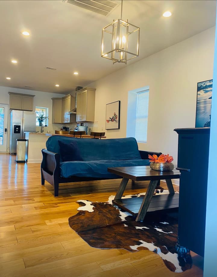 Downtown Apartment - Greenville, SC
