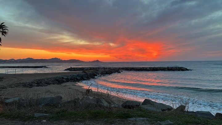 T2 Spacieux, 20 M Des Plages, Vue Panoramique Mer - Sainte-Maxime