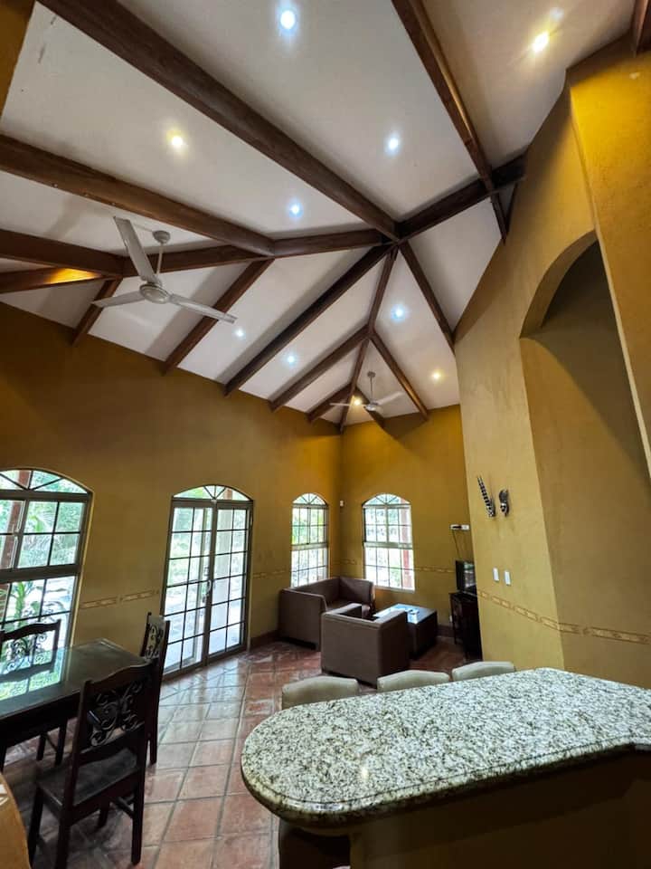 Disfrute De 1-7 Casas En Una Finca Privada - Orotina