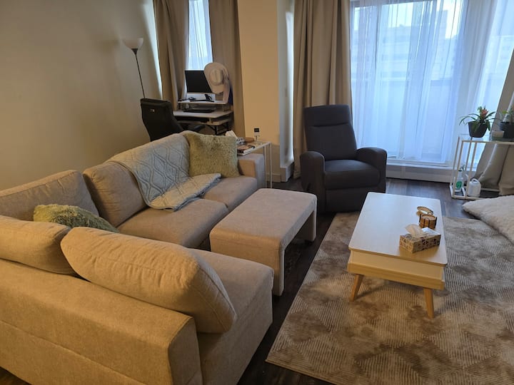 Private Room In Downtown Calgary - Calgary