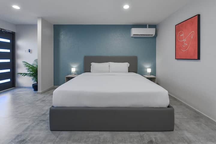 Rooftop Pool W/lounge Area-studio Sleeps 2 #A3 - Aruba