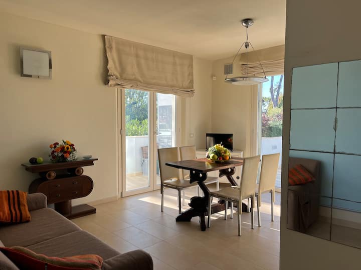 Casa Iris, Wonderful Terrace Close To The Seaside - Camaiore