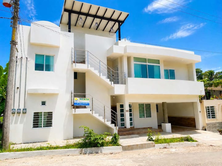 Mahi1 Department A Few Blocks From The Beach. - Chacala