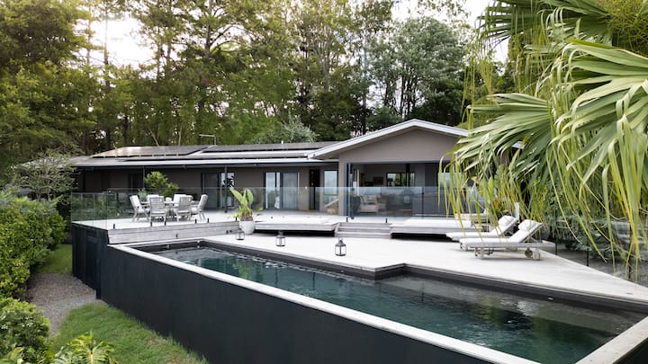 Balmoral575 House. - Montville