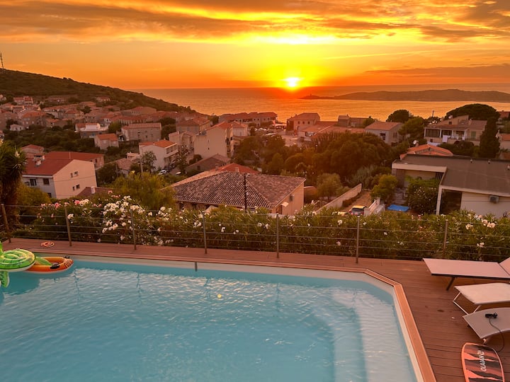 Villa 5ch, Vue Mer Et Piscine Au Cœur De Cargese - Piana