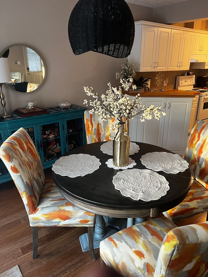 Charming Hideaway: 1-bedroom Apartment - Chicopee