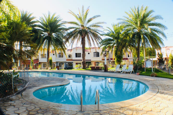 Casa Bella Con Piscina - El Salvador