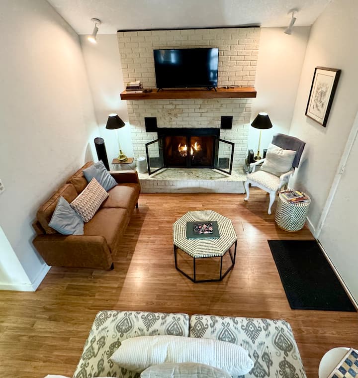Tweetsie Charmer - Tiny Cabin - Blowing Rock, NC