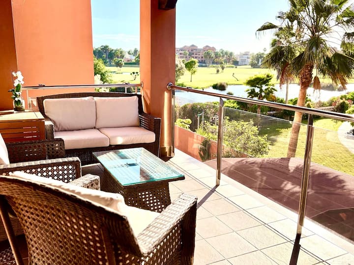 Elegante Apartamento Junto Al Campo De Golf - Motril