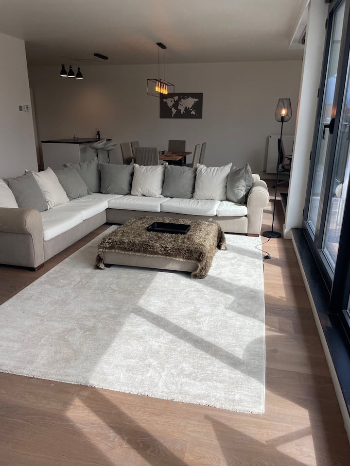 Luxueus Gemeubeld 2-slaapkamer Appartement - Provincie Antwerpen