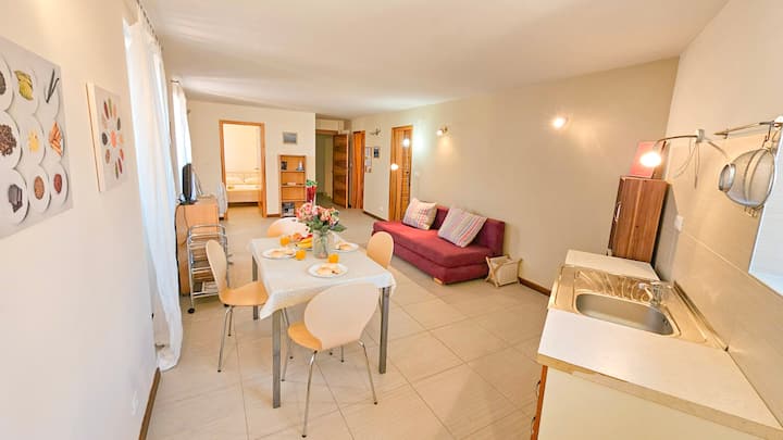Lovely Apartment 2' From The Beach! - Supetar