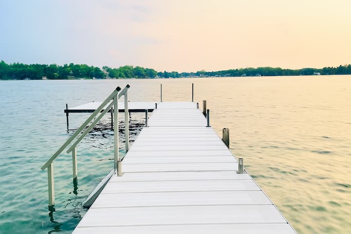 Winter Wonderland Fun, House Near Ski Resort! - Spring Lake, WI