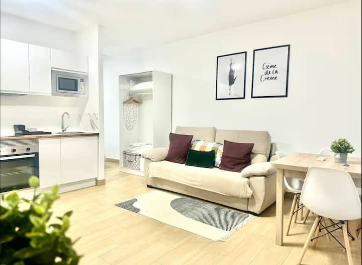 Apartamento Wizink B - Adolfo Suárez Madrid–Barajas Airport (MAD)