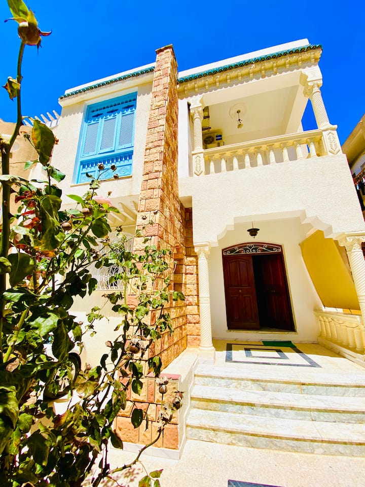 Villa à 5 Min De La Plage De Chott Meriem Sousse - Tunisie