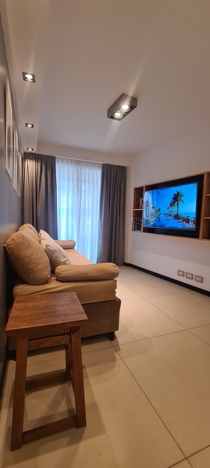 Impecable Depto. Centrico. Piscina, Coch. Opcional - Rosario