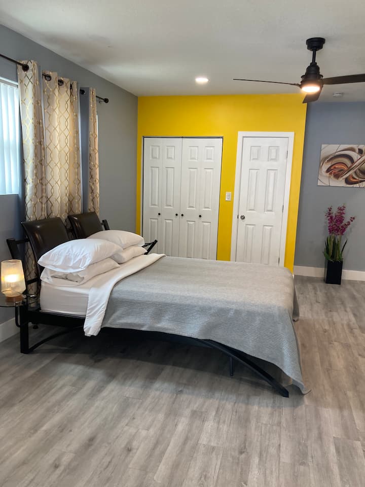 A&a Suite Near Tampa International Airport - Tampa, FL