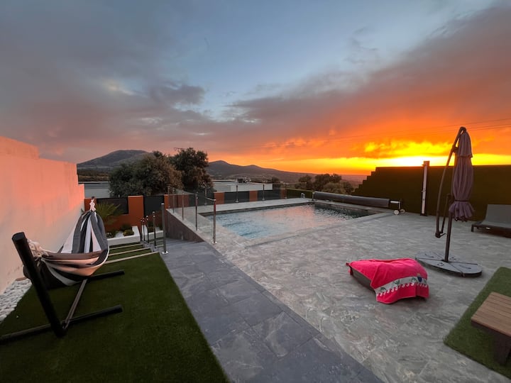 Chalet Con Piscina Y Atardeceres De Ensueño - Spanien