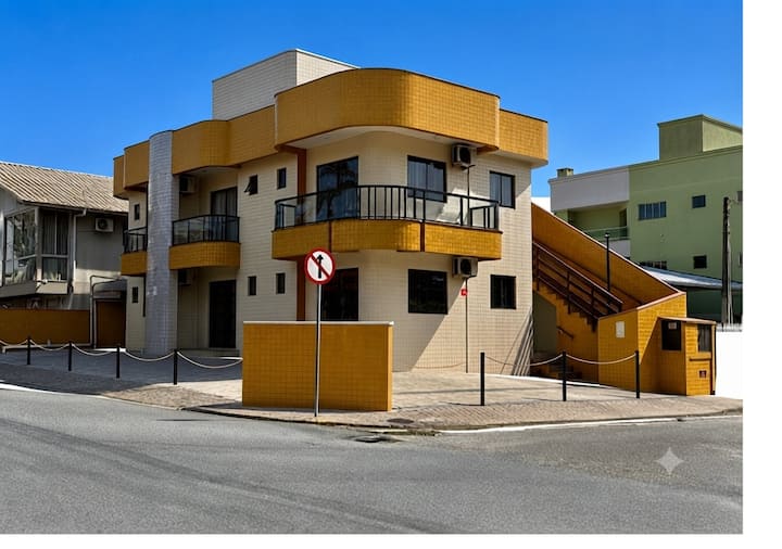 Ap5 - Res. Sol Nascente 1 Dorm. Completo Bombinhas - Bombinhas