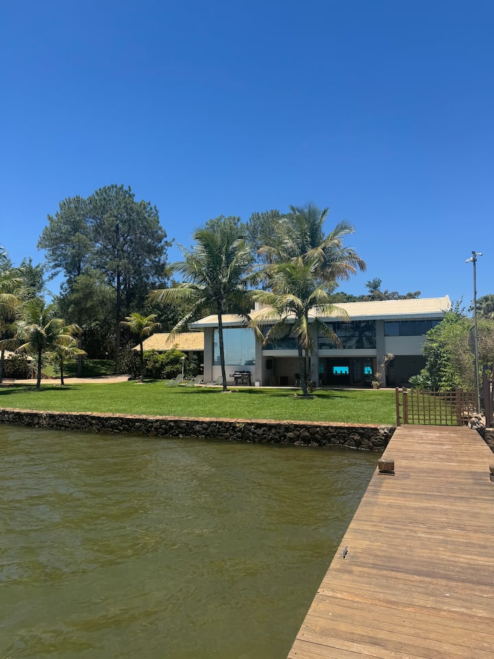 Casa Beira Lago Brasília - Brasília