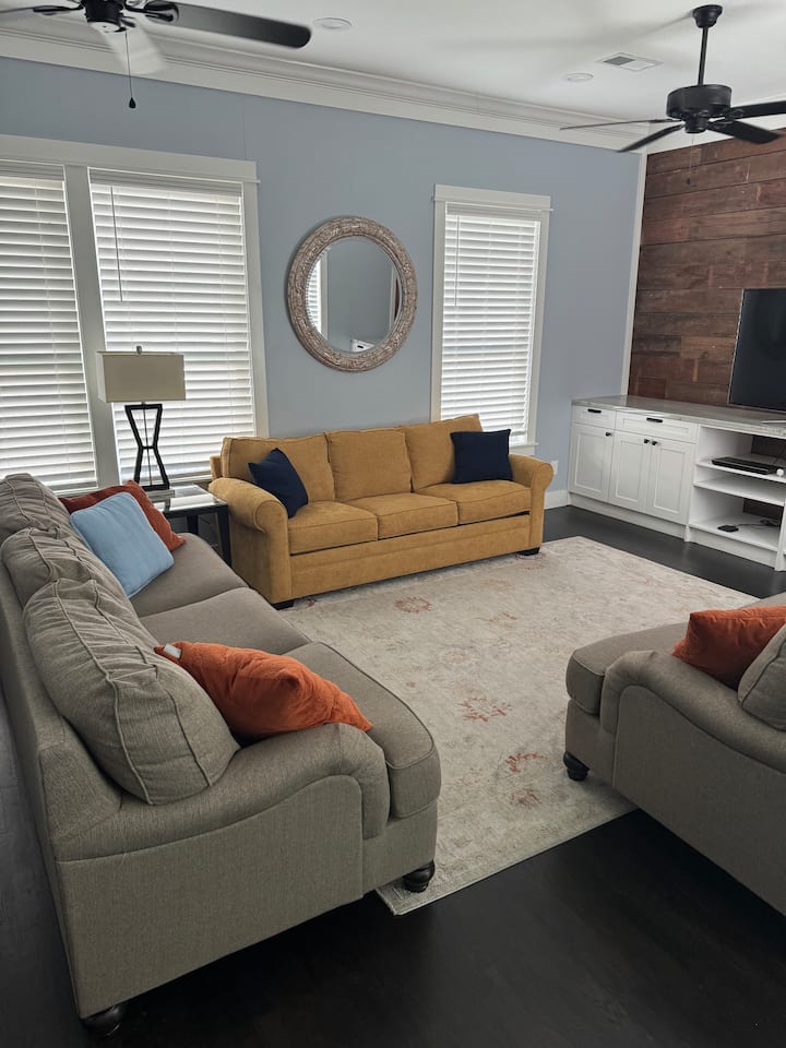 Spacious East End Bungalow - 5 Min From Dt! - Houston, TX