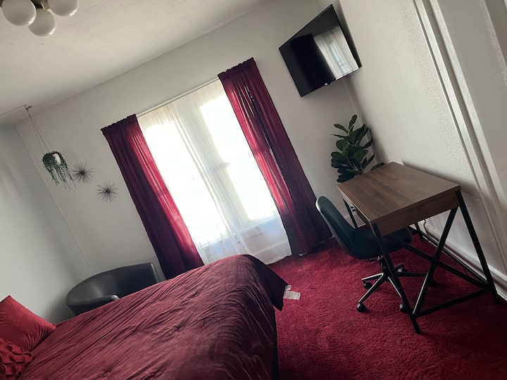 Cozy Private Room For Work/study Travelers - Rm #1 - Akron, OH