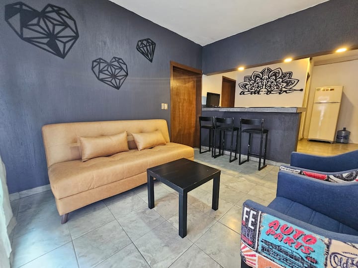 Departamento Cerca Del Centro De Gdl,aeropuerto - Tlaquepaque