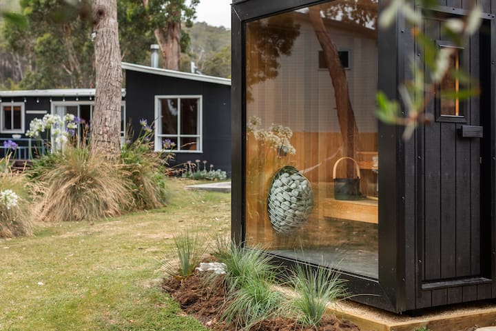 Beachfront + Sauna + Fire ~ Dune Shack - Australia