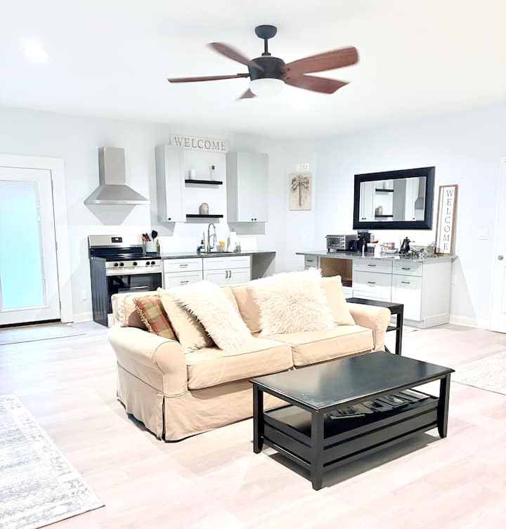 Relaxing 1br Oasis With Dreamy Spa Bathroom - Wrightsville Beach, NC