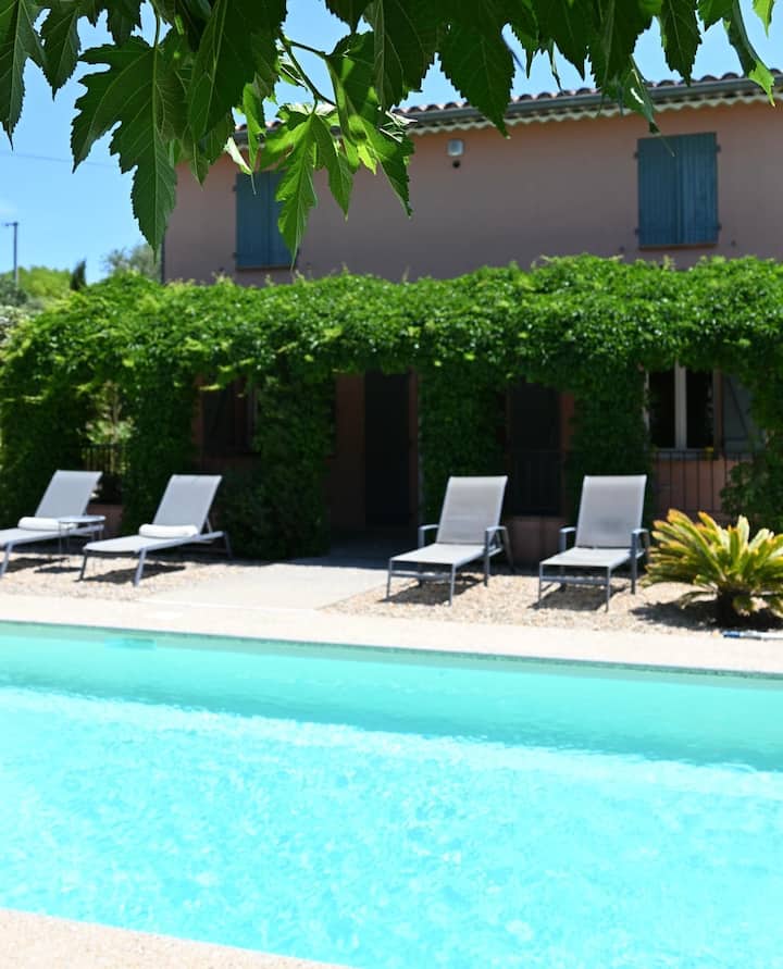 Cotignac'home
Agréable Villa Provençale/piscine - Carcès