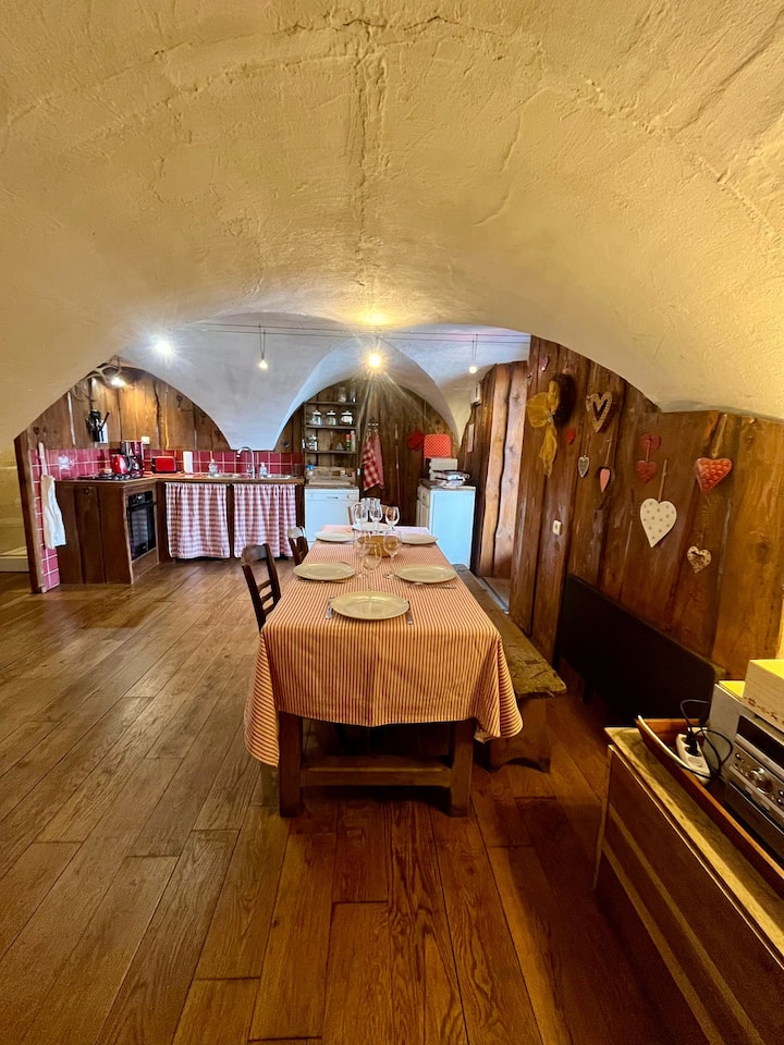 Appartement Typique Savoyard, 1km Des Pistes - Les Menuires