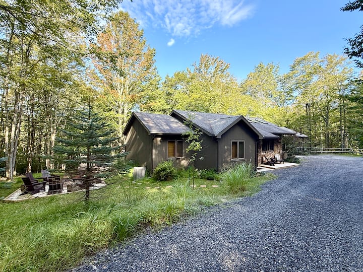 Wildest Dreams - Hot Tub, Fire Pit, Dolly Sods - Blackwater Falls State Park, Davis