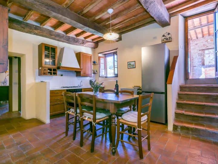 Aia 5 People In To The Heart Of Gallonero - Radda in Chianti