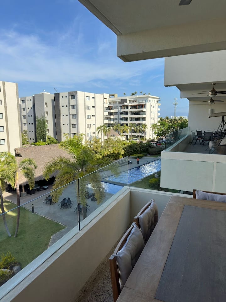 Hermoso Depto. Nvo. Con Alberca, A 5 Min. De Playa - Nuevo Vallarta
