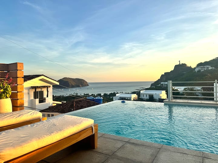 Casa Frederic-spacious Family Home W/great Views - Nicaragua