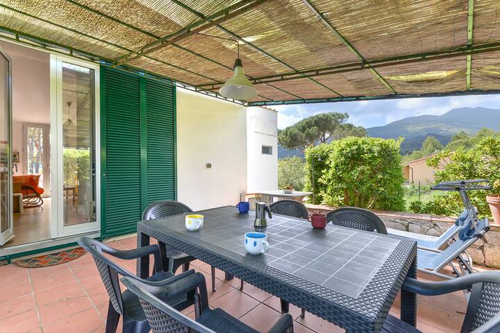 Country Apartment With 2 Bedrooms And Large Garden - Marina di Campo