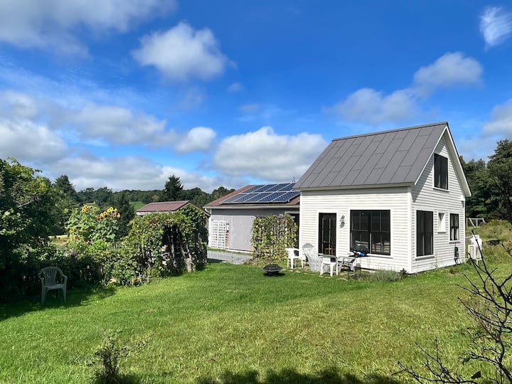 Beautiful, 1 Br Guesthouse - Vermont