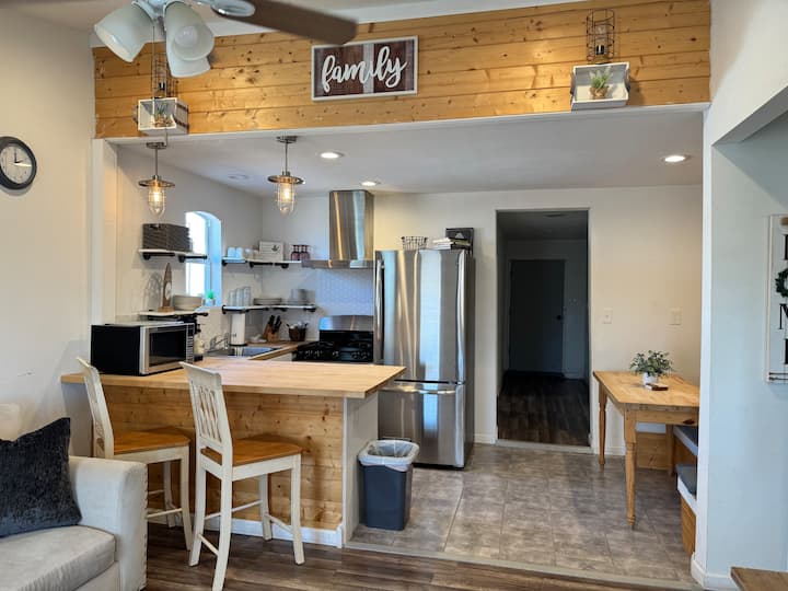 New Cozy Little Gem-very Clean-close To Everything - Alamogordo, NM
