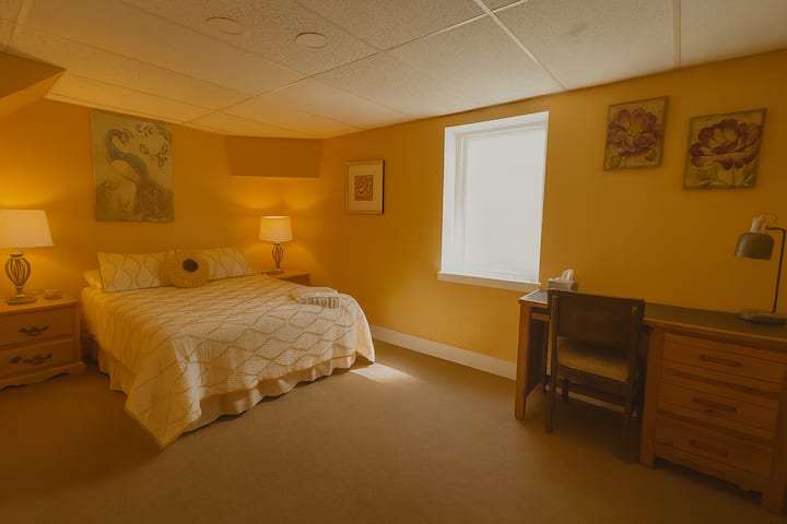 Open Late Rm 2 Next To Campus & River Off-st Prkg - Missoula, MT