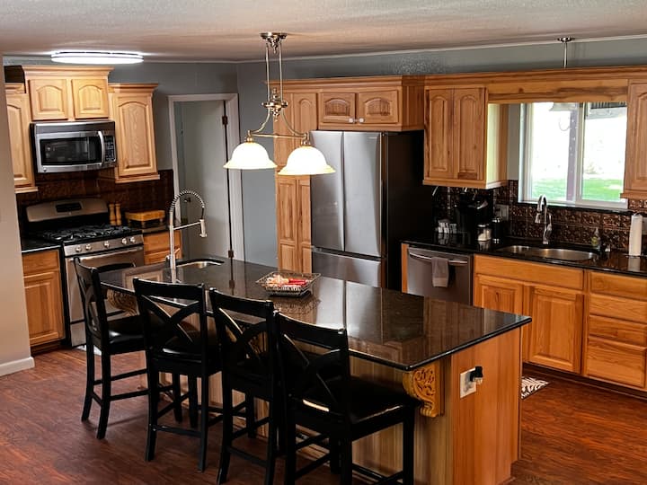 Comfortable Country Home - Montrose, CO