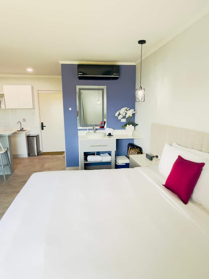 Bushiri's Long Life Std9 W/kingbed & Balcony - Aruba