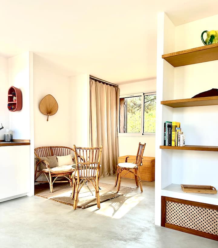 Studio Dans Les Pins - La Capte - 100m De La Plage - La Capte