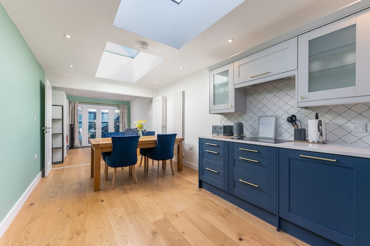 15 Mins Walk To City, Ground Flr Flat, Parking, Ev - Canterbury