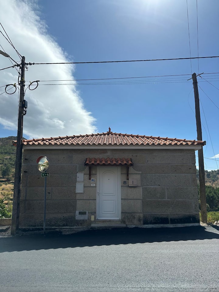 Casa Da Clara  (Linhares, Carrazeda De Ansiães) - São João da Pesqueira